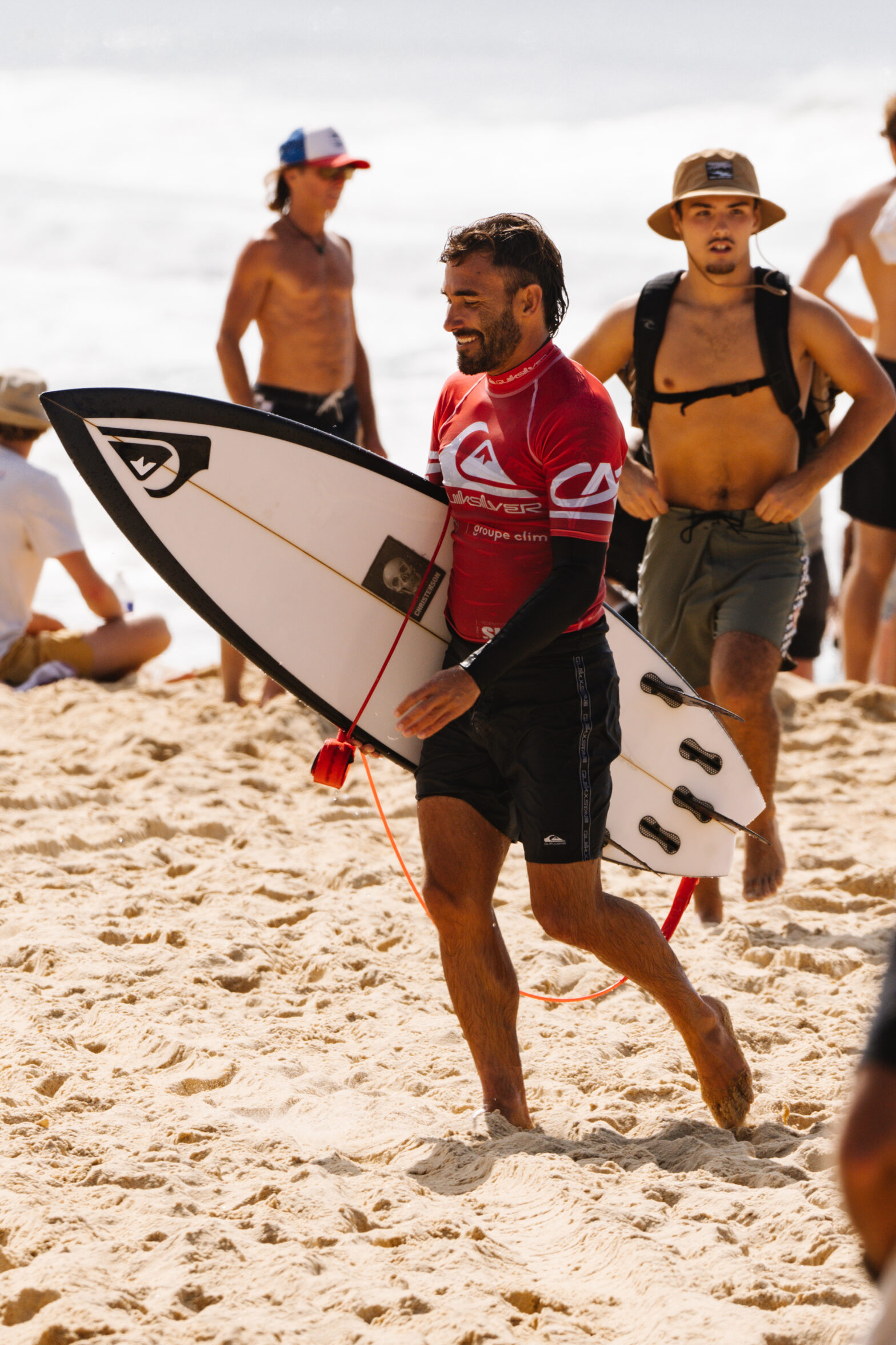 Quiksilver réanime la surf culture - WAVE®