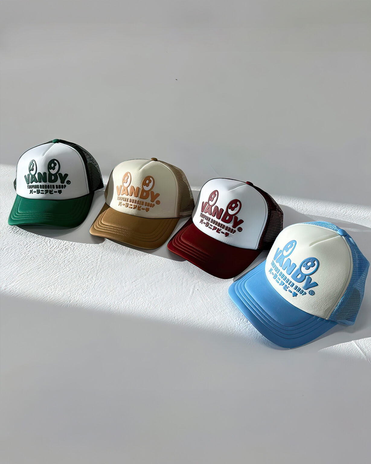 Vandy the Pink nous parle de sa collaboration avec Clarks - WAVE®