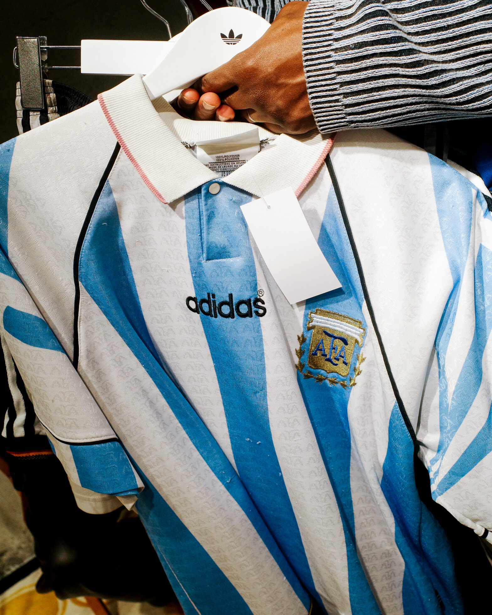 adidas Originals ouvre n°42, un pop-up de produits de seconde main - WAVE®