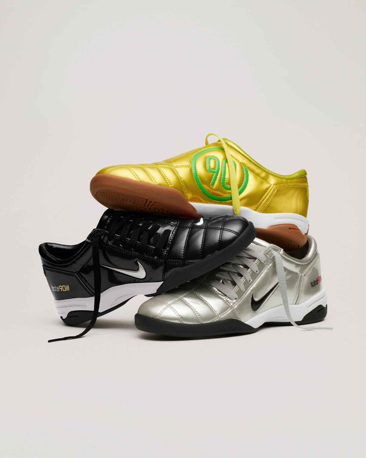 Nike T90 : Quand le Football rencontre la Rue